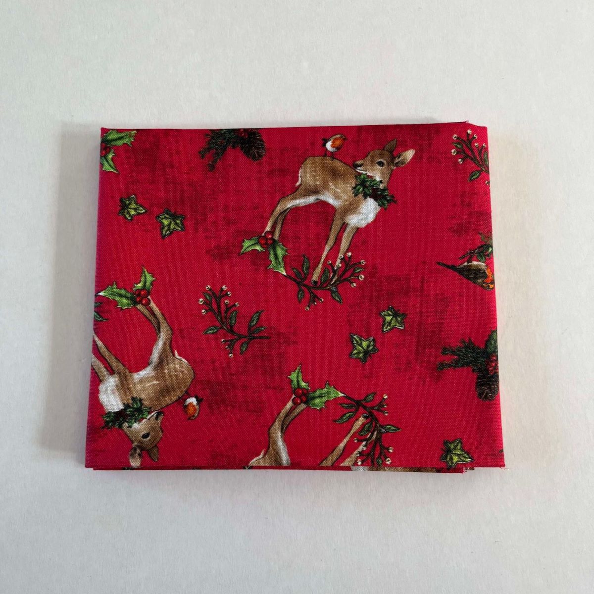 Classic Christmas Fat Quarter Bundle - Fabric Favourites